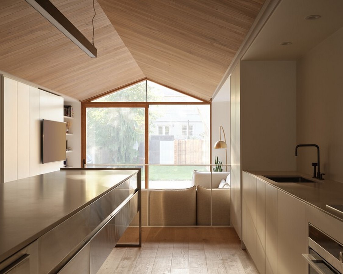 Exploring Everden Residence: A Contemporary Interpretation of "House ...