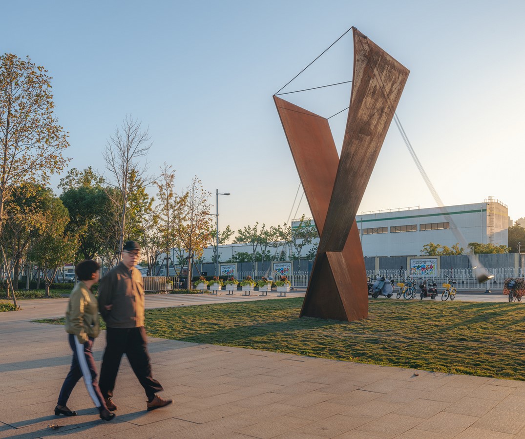 Rediscovering Childhood Joy: The Play with Nature Installation - Archzest