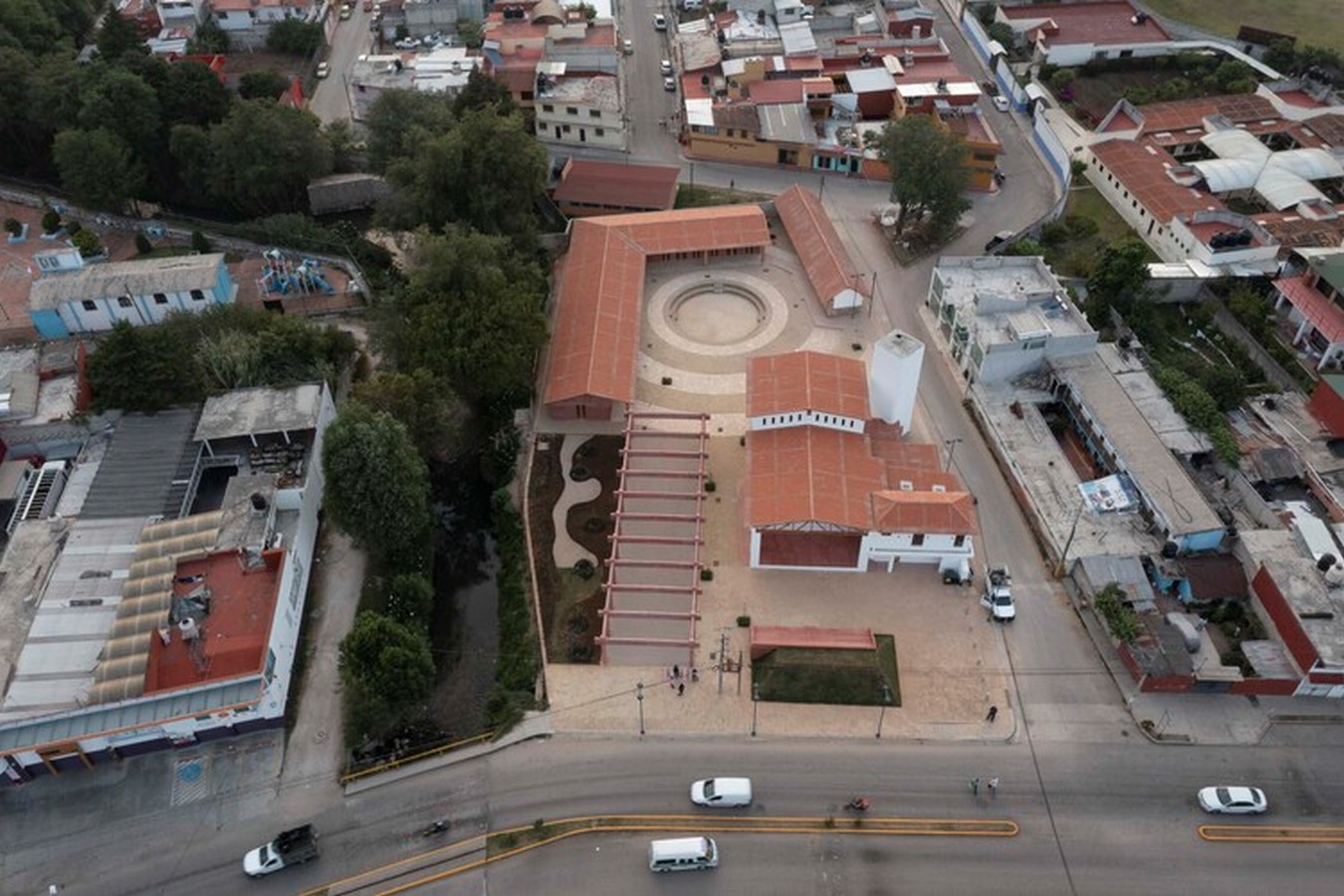 Transforming Community Spaces: The Community Development Center - Archzest
